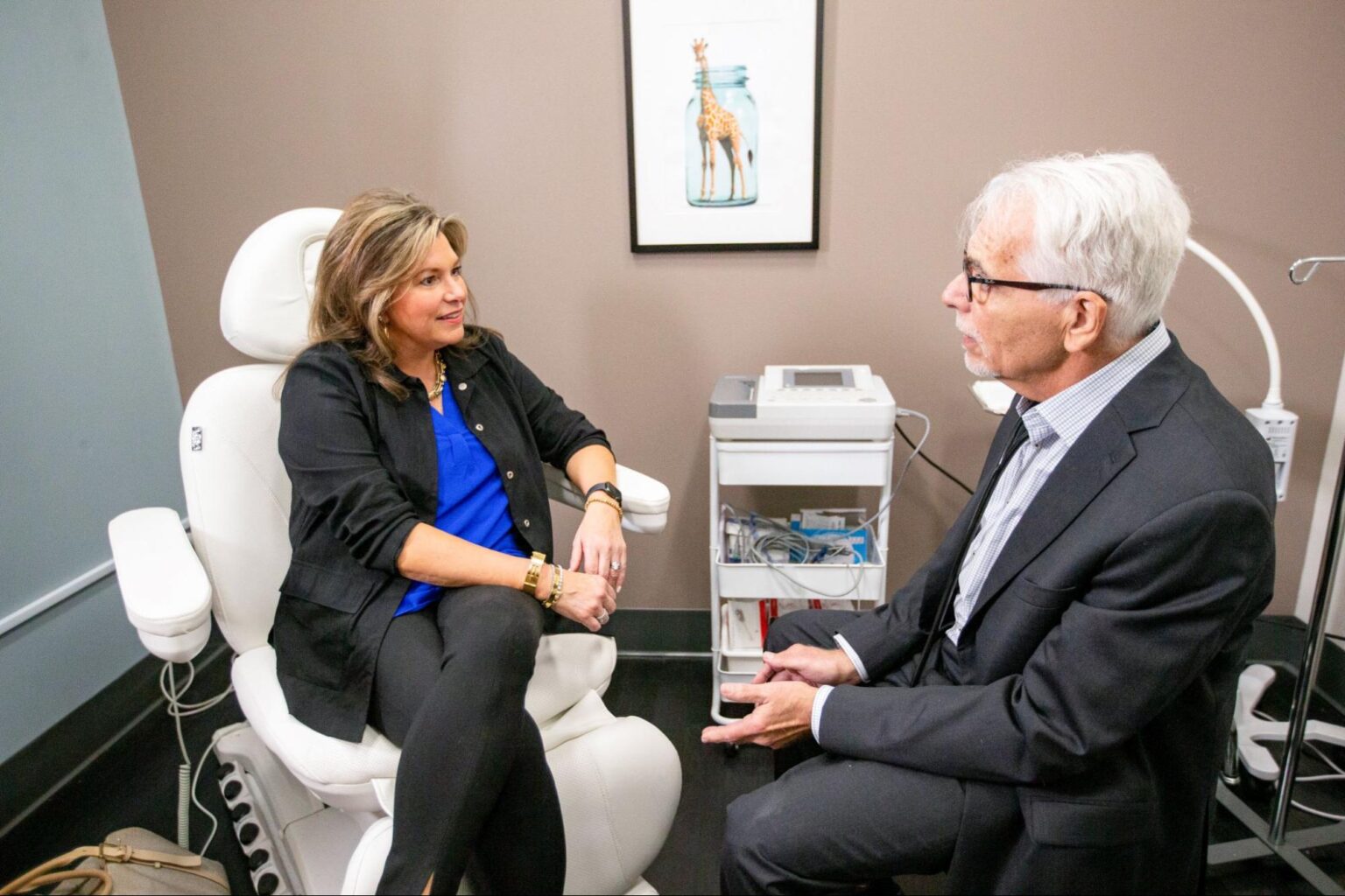 Hormone Replacement Therapy for Menopause | ZüpMed